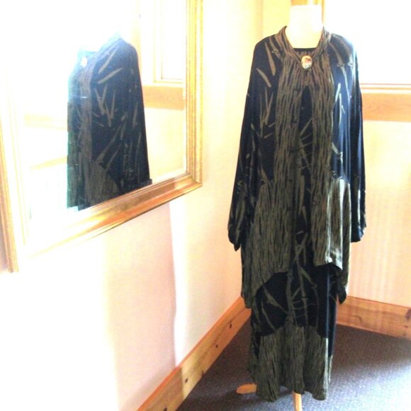 New Option Kate Geddes | Dresses | Lg Kate Geddes New Options Rayon ...